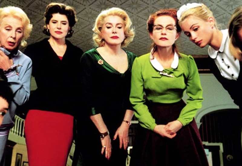 8 ΓΥΝΑΙΚΕΣ (2001) | Σινεμά | clickatlife