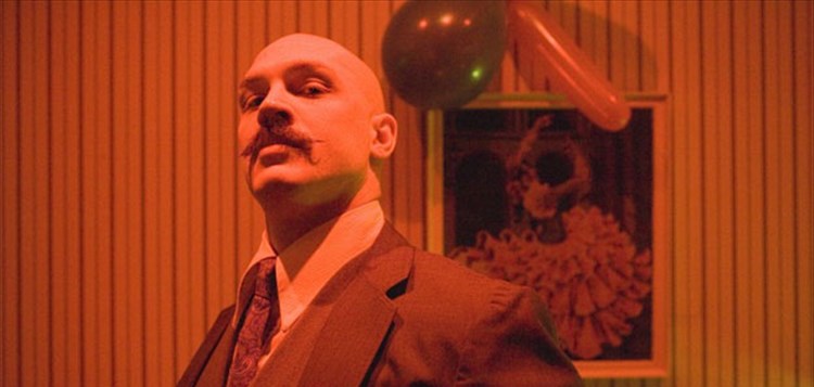 BRONSON (2008) | Σινεμά | clickatlife