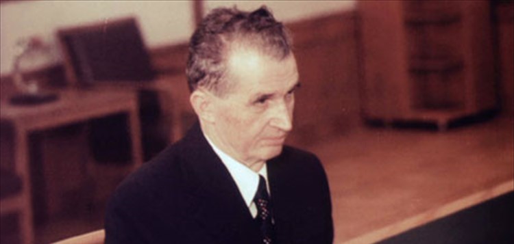 Η ΑΥΤΟΒΙΟΓΡΑΦΙΑ ΤΟΥ ΝΙΚΟΛΑΪ ΤΣΑΟΥΣΕΣΚΟΥ (2010) | Σινεμά | clickatlife