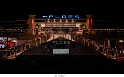 Ploes Floating Venue: Ο μοναδικός πλωτός χώρος εκδηλώσεων έκλεισε ένα χρόνο | clickatlife