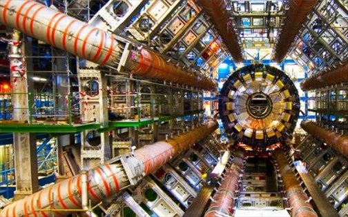 Έκθεση για τον επιταχυντή CERN στο Ίδρυμα Ευγενίδου | clickatlife